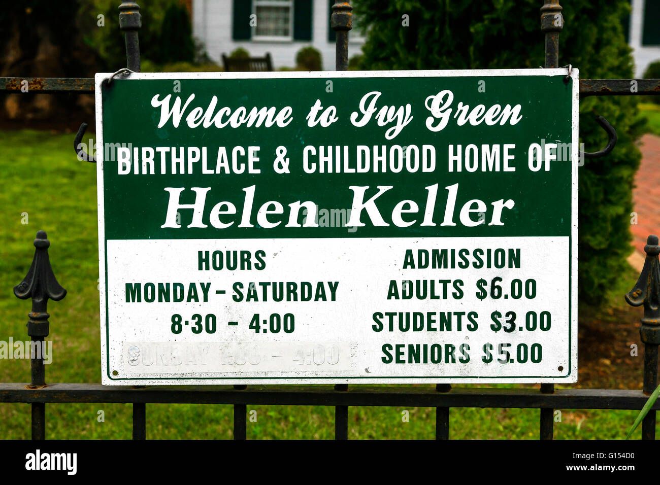 Ivy Green, the birthplace and childhood home of Helen keller sign in ...