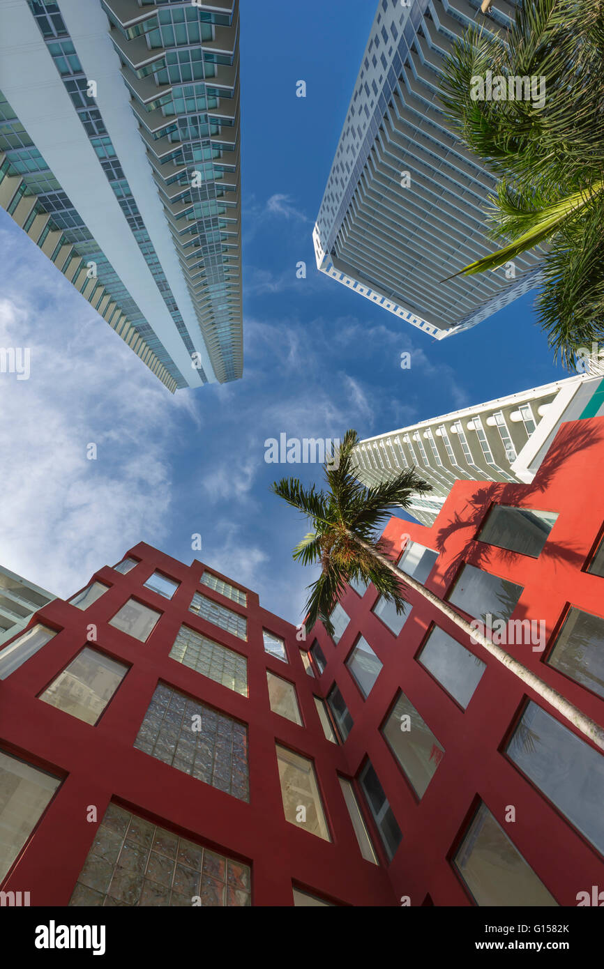 LUXURY HIGH RISE SKYSCRAPERS DOWNTOWN MIAMI FLORIDA USA Stock Photo - Alamy