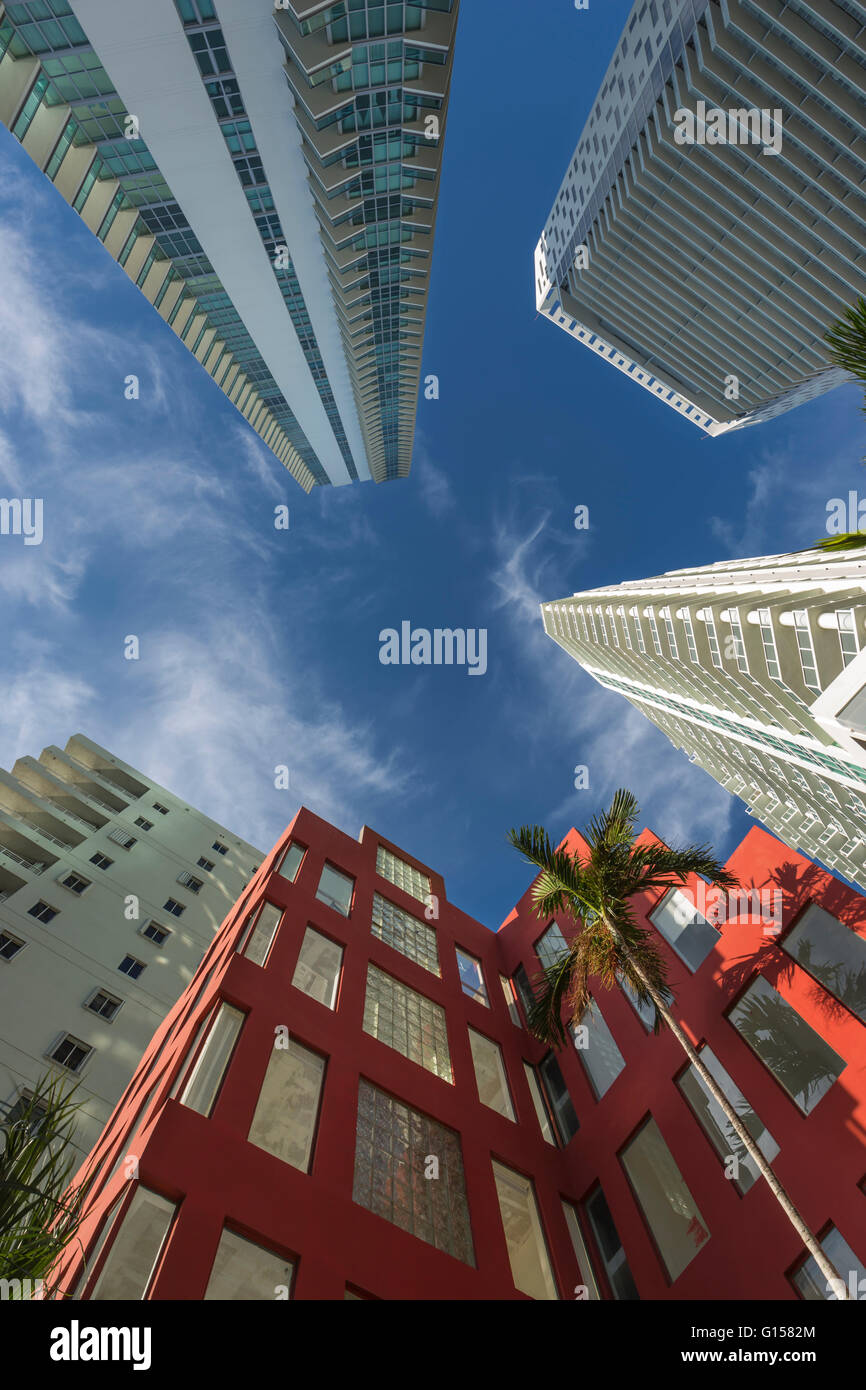 LUXURY HIGH RISE SKYSCRAPERS DOWNTOWN MIAMI FLORIDA USA Stock Photo - Alamy