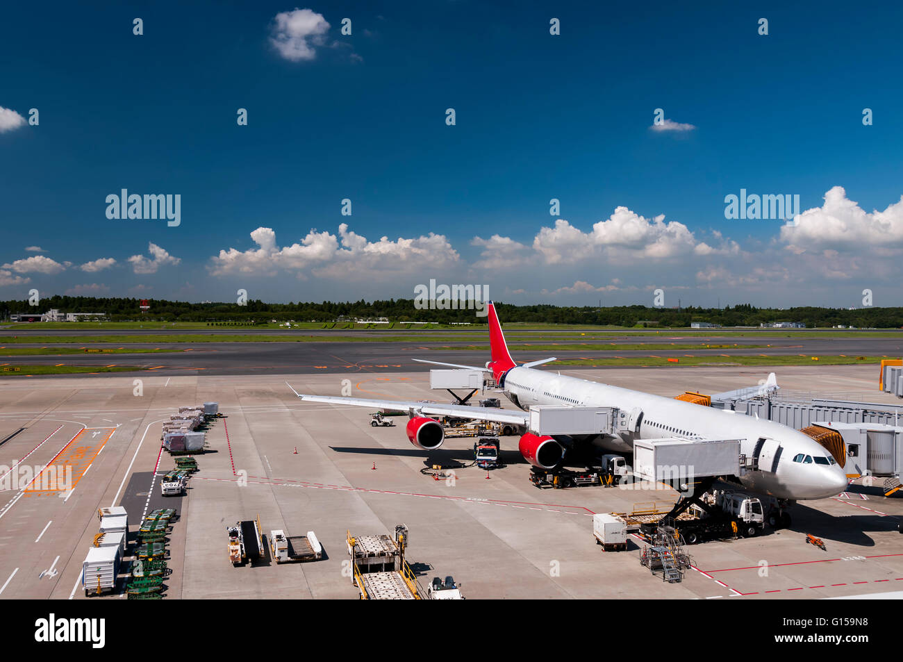 Airplane at the Narita airport, Tokyo, Japan Stock Photo - Alamy