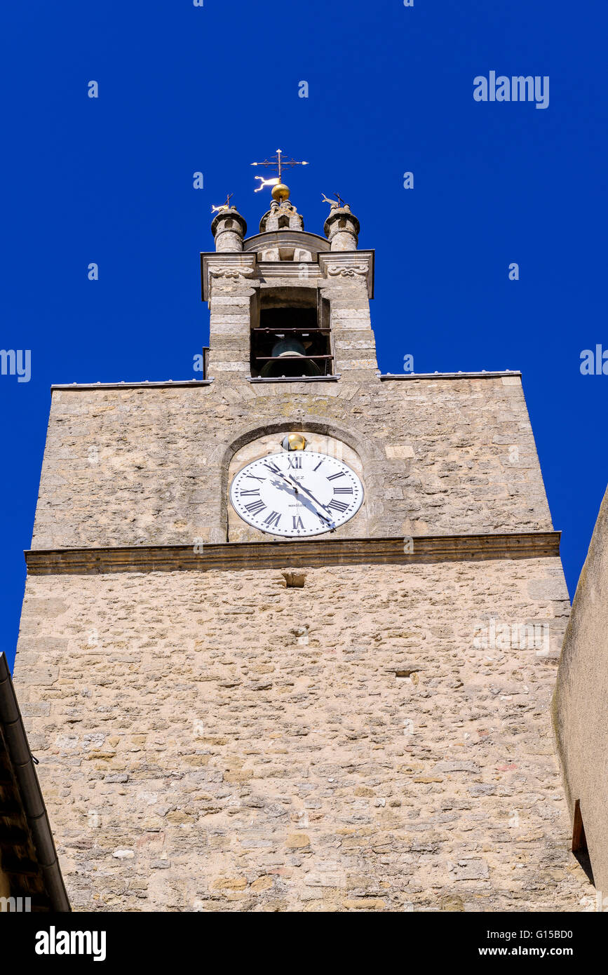 Clocher Eglise Village de Cucuron Luberon Vaucluse Provence France 84 ...