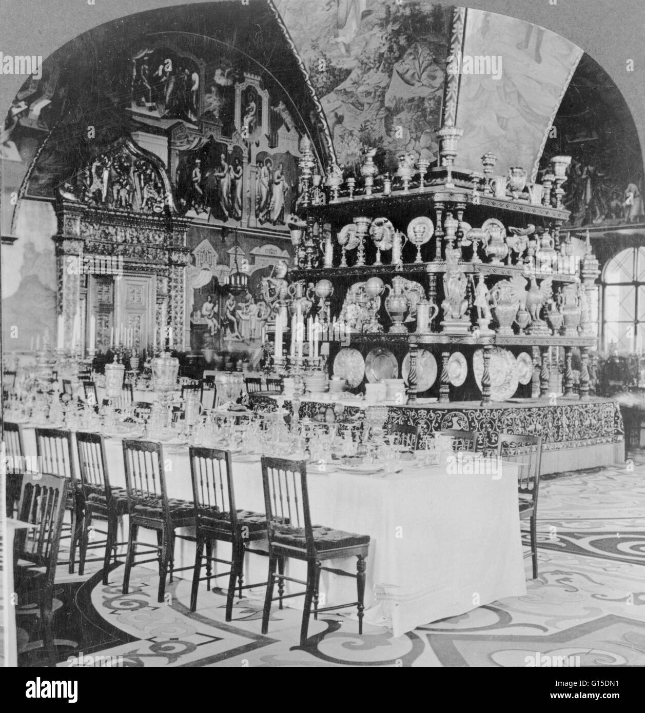 Russian dishes Black and White Stock Photos & Images - Alamy