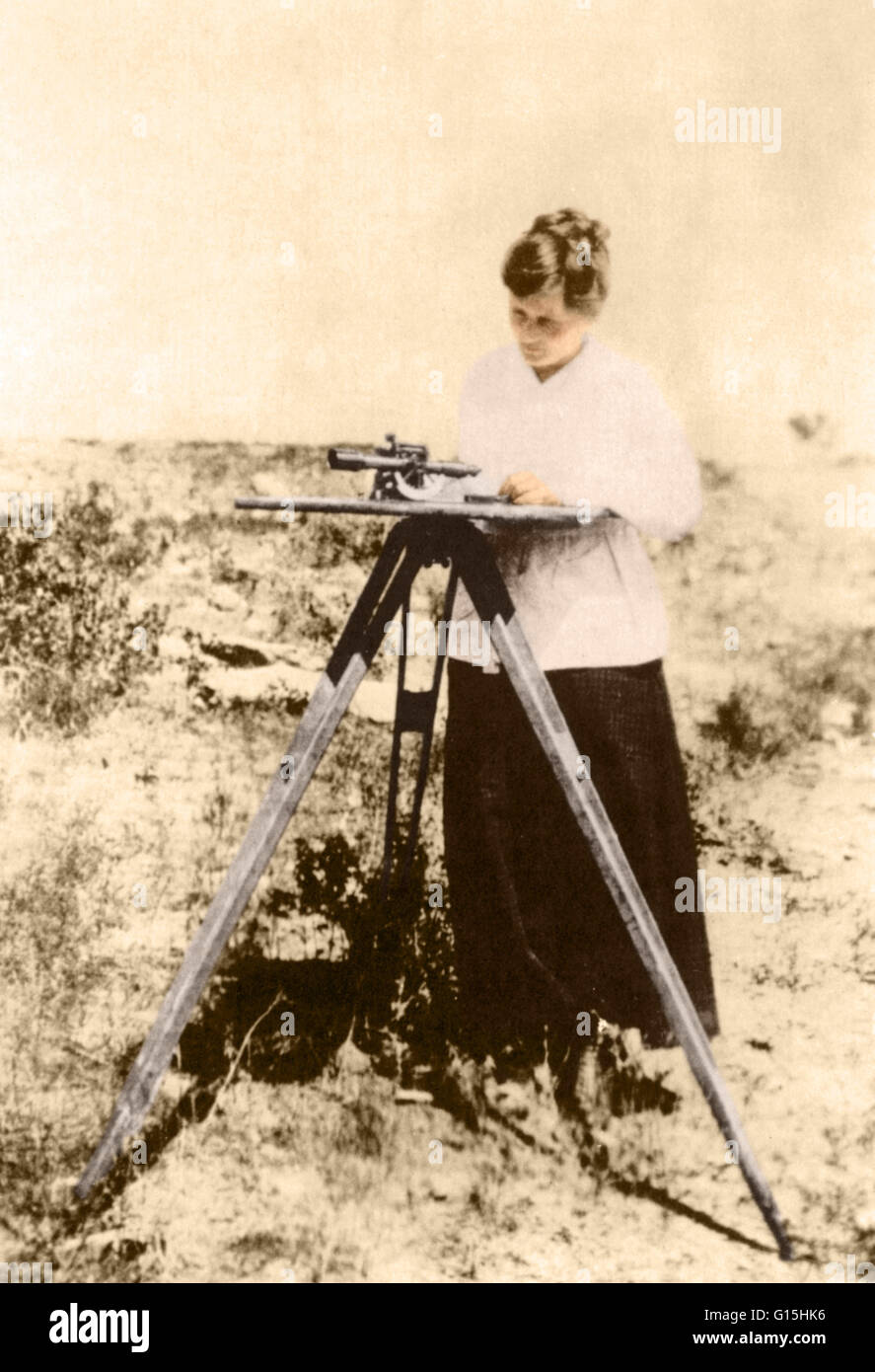 Early 1900s color photo hi-res stock photography and images - Alamy
