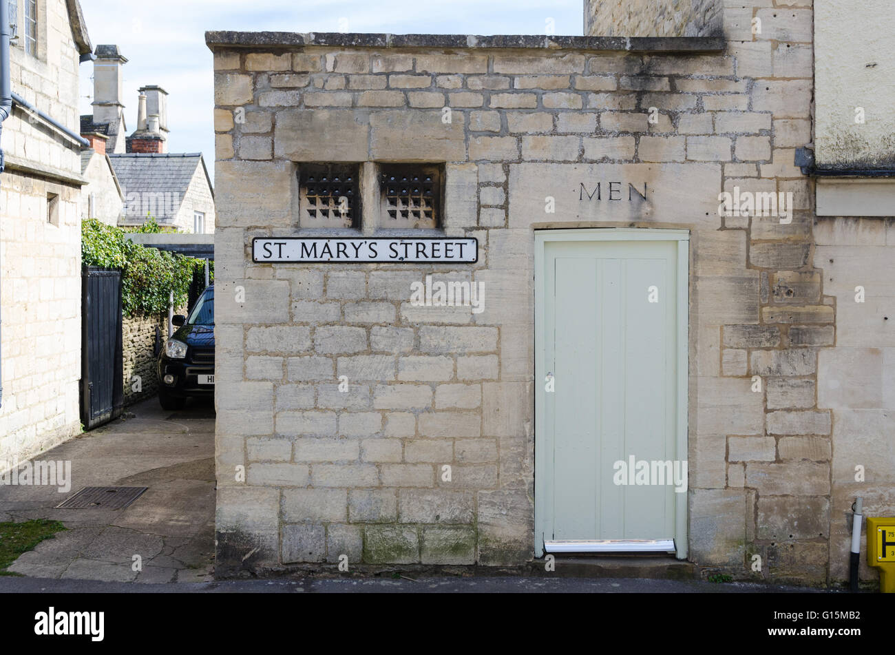 Stone toilet hi-res stock photography and images - Alamy