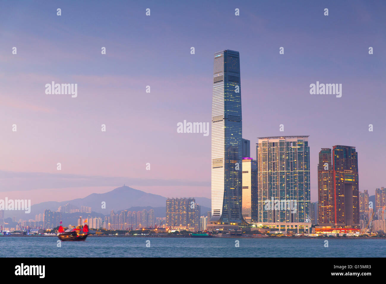 Icc international commerce centre building hi-res stock photography and ...
