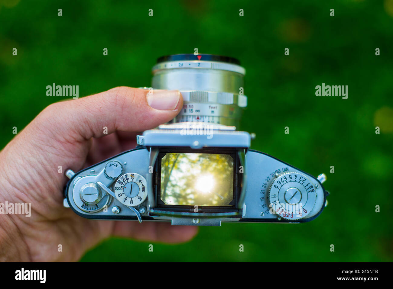 Through camera view finder frame hi-res stock photography and images ...