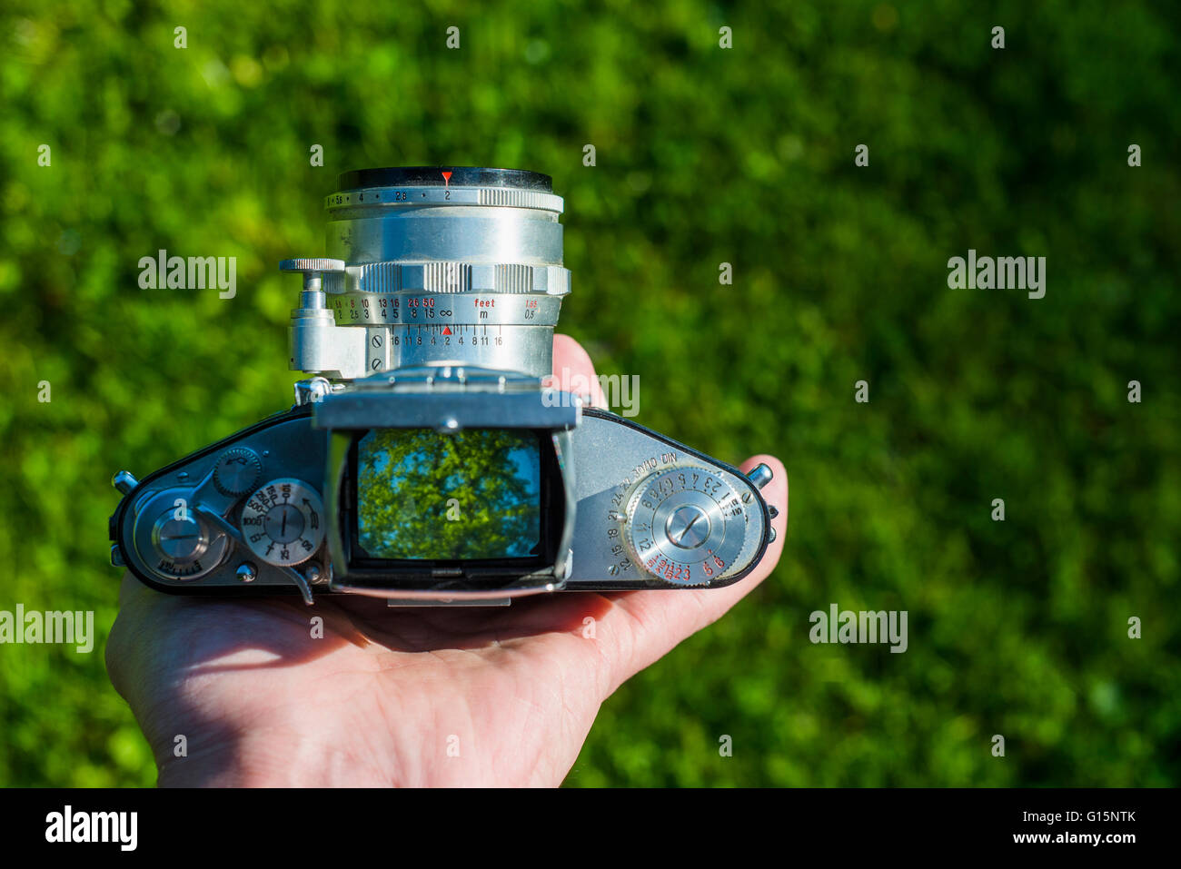 Through camera view finder frame hi-res stock photography and images ...