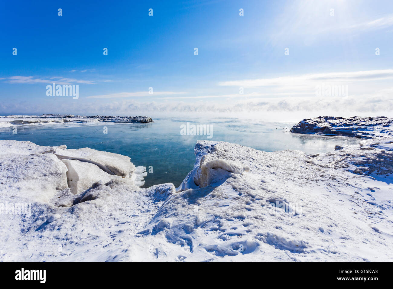 Lake ontario toronto hi-res stock photography and images - Alamy