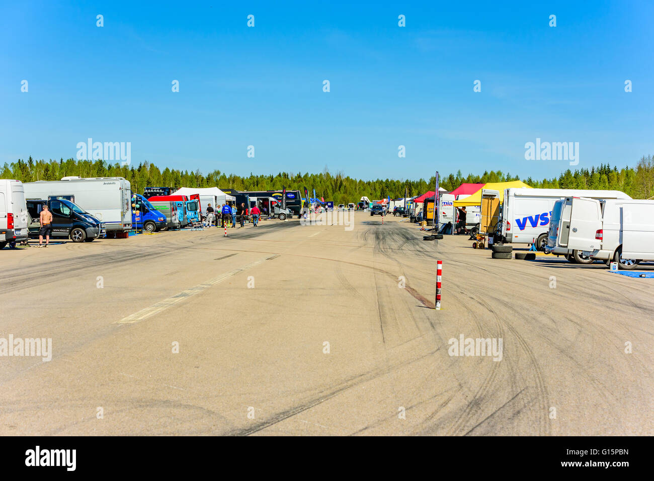 Car service stations hi-res stock photography and images - Alamy