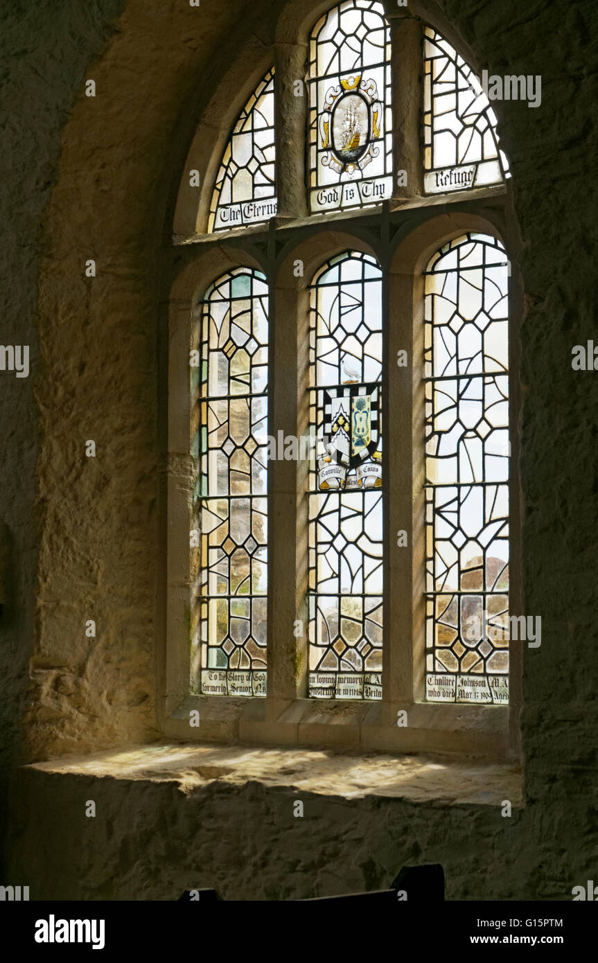 Devon church interior hi-res stock photography and images - Alamy