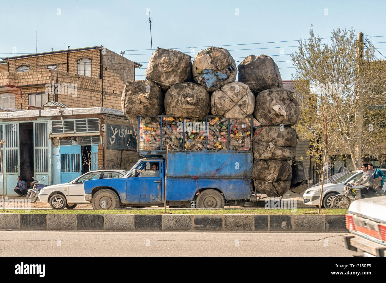 Loaded bags hi-res stock photography and images - Alamy