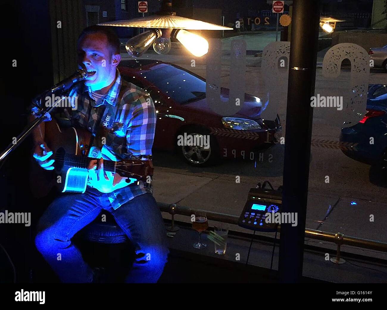 Davenport, Iowa, USA. 4th May, 2016. Bobby Ray Bunch, a Quad-City based ...