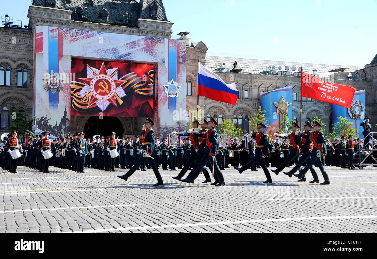 Victory march hi-res stock photography and images - Alamy