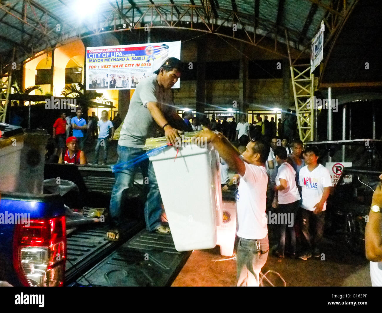 Philippines. 09th May, 2016. Results from the barangay voting precincts ...