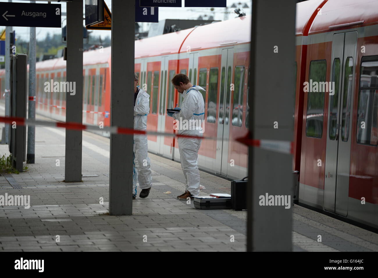 Grafing station hi-res stock photography and images - Alamy