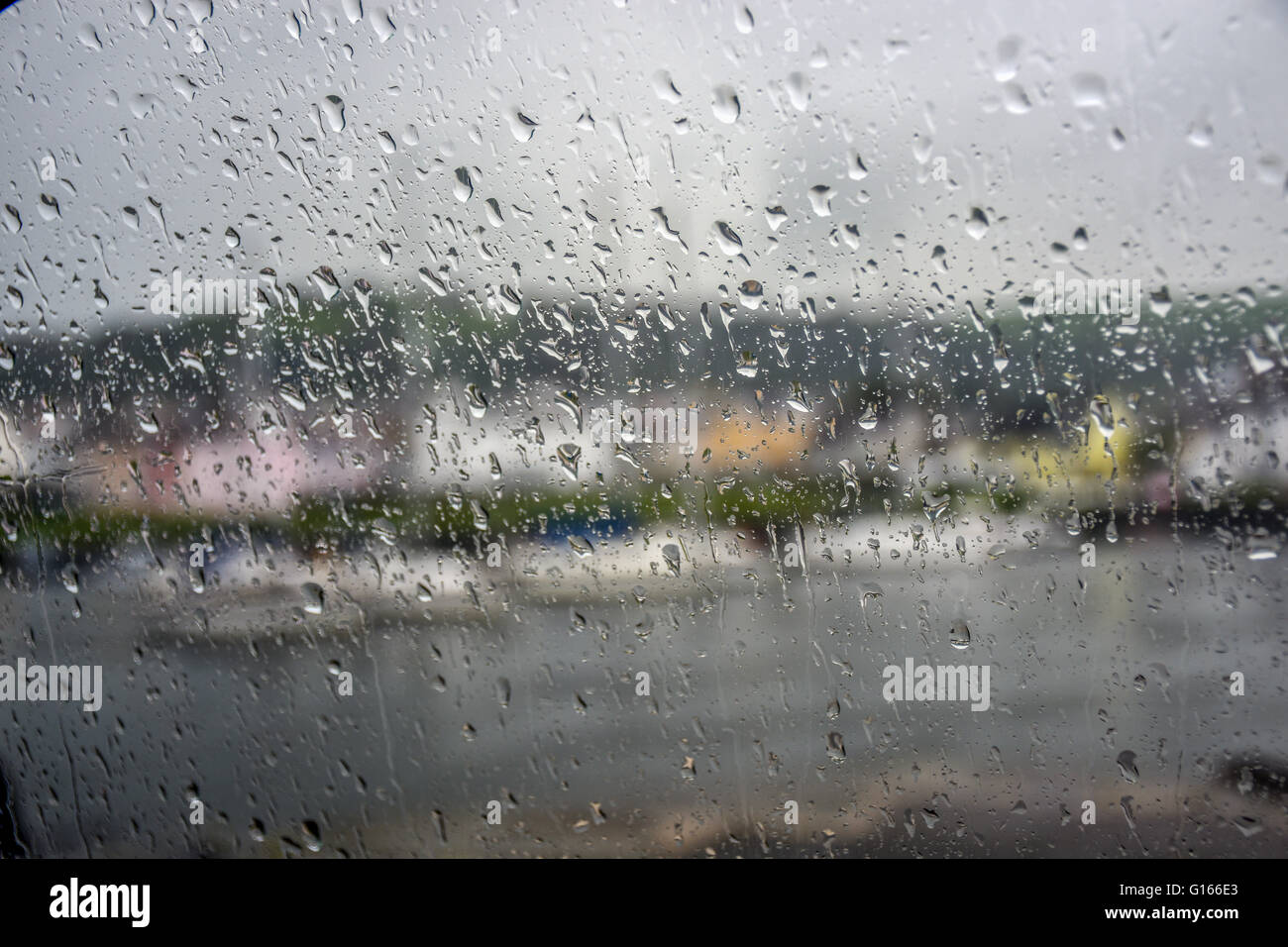 Aberaeron Harbour, UK. 10th May, 2016., A wet and damp day, were has ...