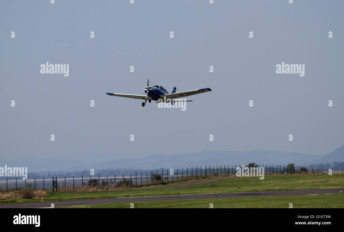 Cool sunny weather dundee hi-res stock photography and images - Alamy