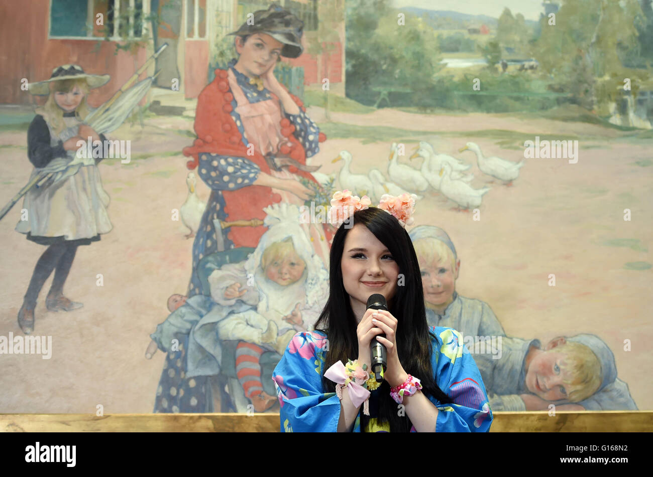 German singer Jamie-Lee Kriewitz performs during a reception at the ...