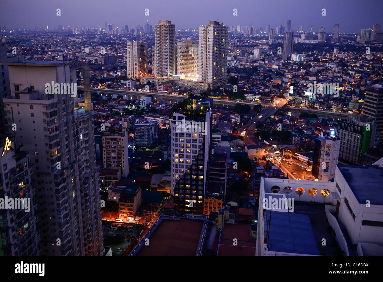 Philippines manila suburban makati hi-res stock photography and images ...