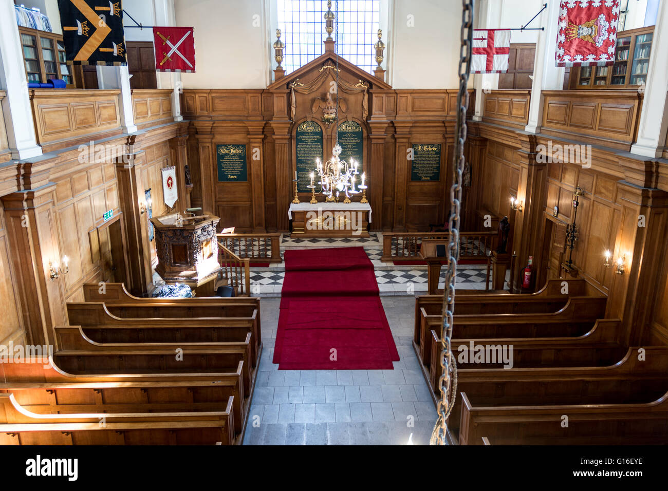 Interior of the main hall at St Andrew's church Stock Photo - Alamy