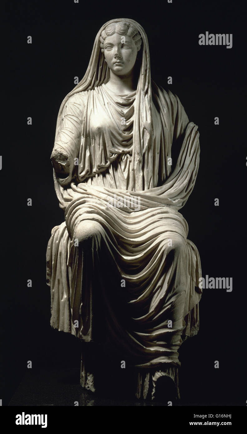 Ancient roman empress mantle hi-res stock photography and images - Alamy