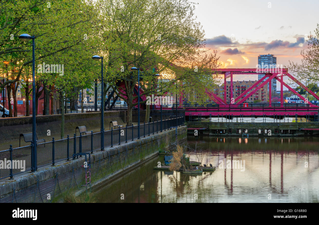 Bascule Bridge at Surrey Water Stock Photo - Alamy