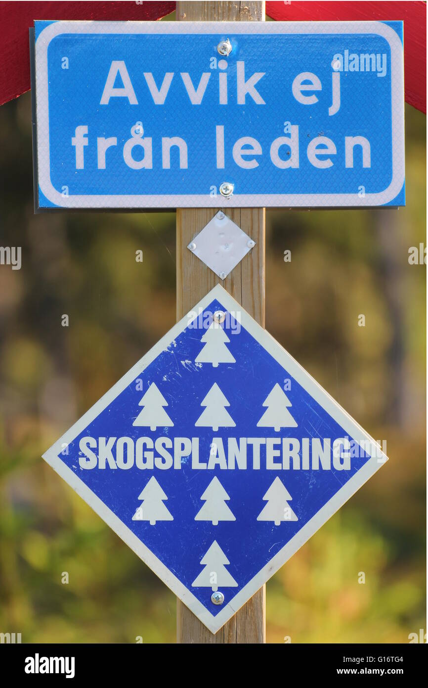 Rectangle road signs hi-res stock photography and images - Alamy