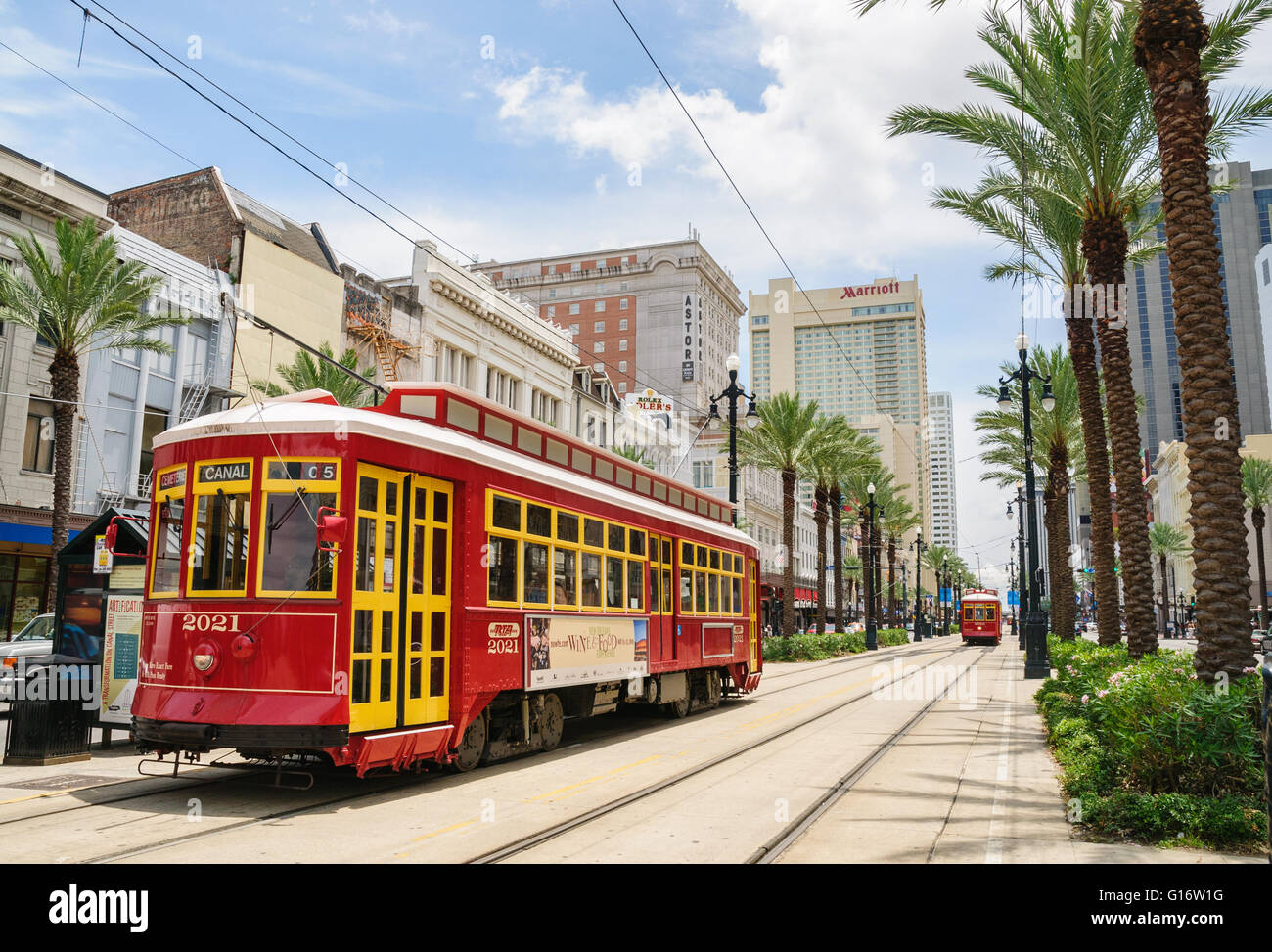 Canal street line hi-res stock photography and images - Alamy