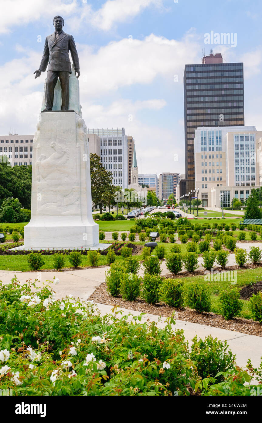 Louisiana state capitol building hi-res stock photography and images ...