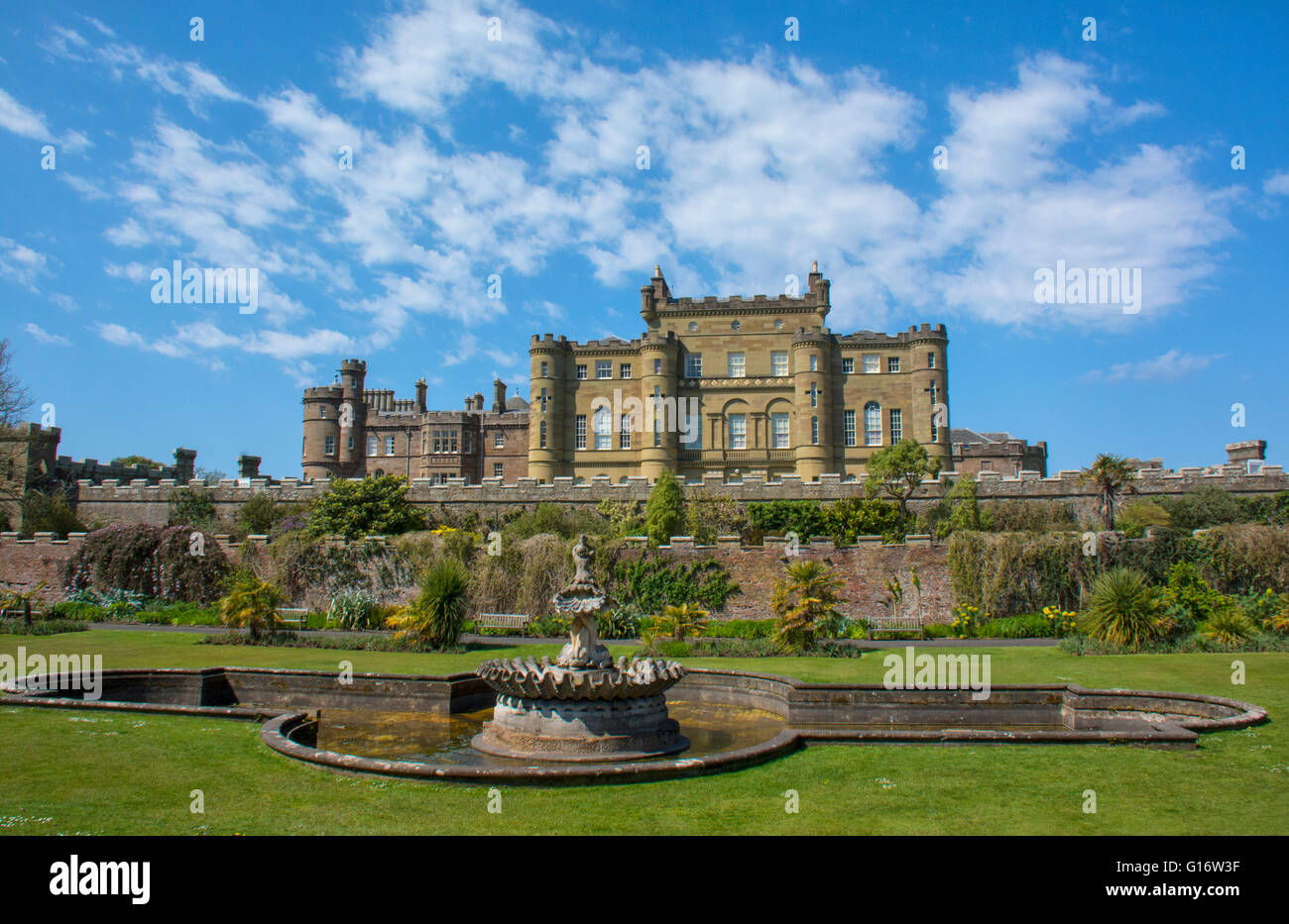 Maybole castle hi-res stock photography and images - Alamy