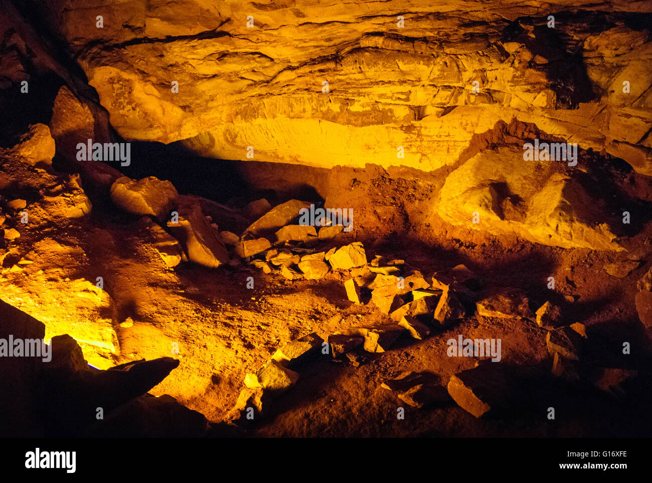 Mammoth flint ridge cave system hi-res stock photography and images - Alamy