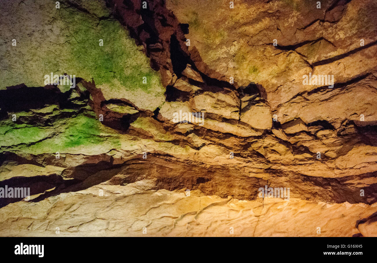Mammoth flint ridge cave system hi-res stock photography and images - Alamy