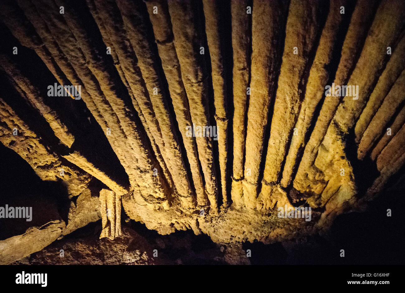 Mammoth flint ridge cave system hi-res stock photography and images - Alamy