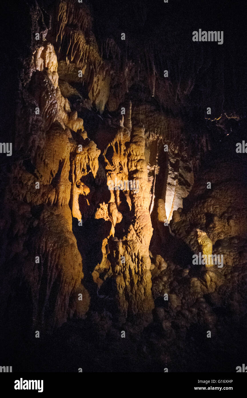 Mammoth flint ridge cave system hi-res stock photography and images - Alamy