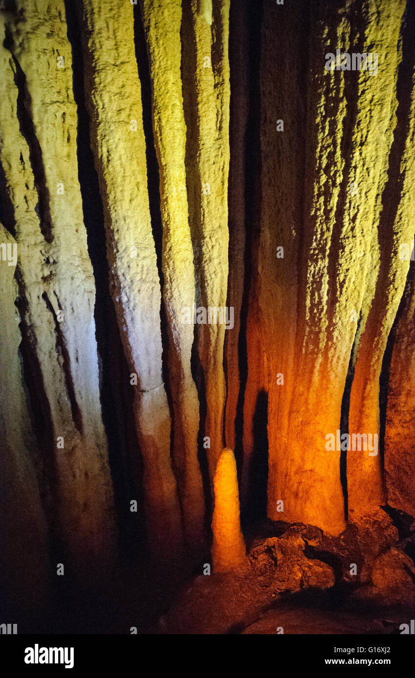 Mammoth flint ridge cave system hi-res stock photography and images - Alamy