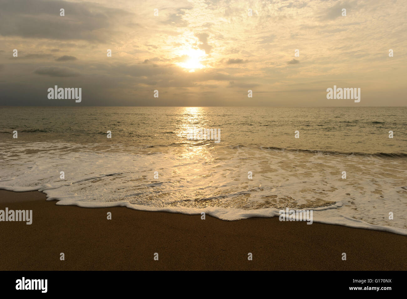 Beautiful beach sunset rolling waves hi-res stock photography and ...