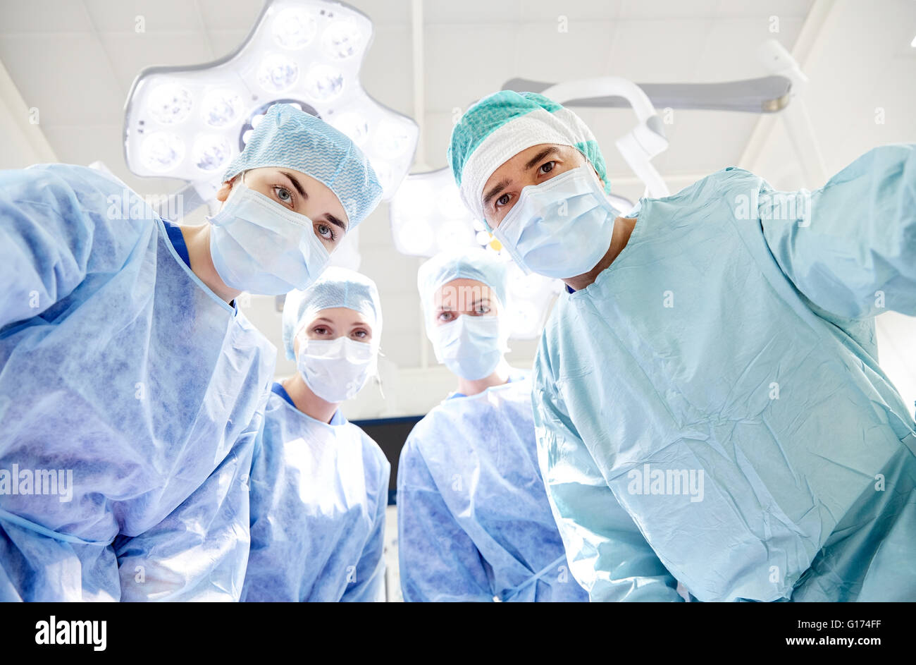 group of surgeons in operating room at hospital Stock Photo - Alamy