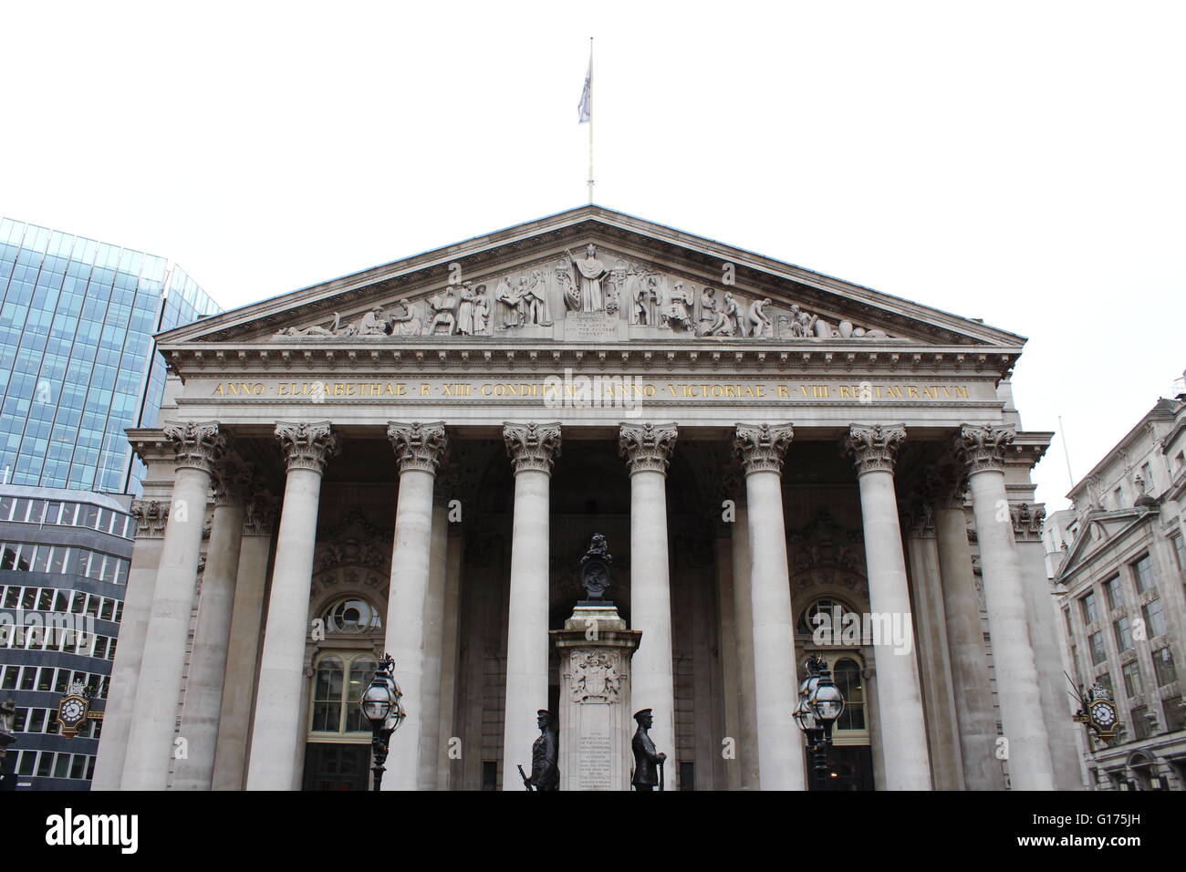 London royal exchange hi-res stock photography and images - Alamy