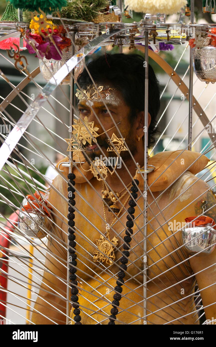 Hindu man carrying kavadi in Thaipusam festival Stock Photo - Alamy