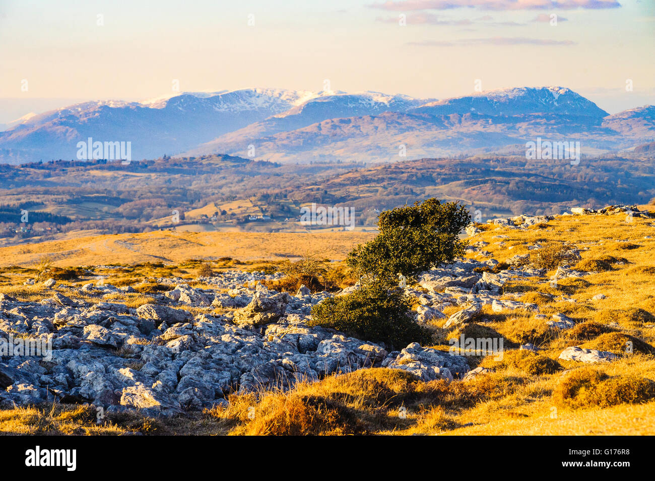 Whitbarrow scar hi-res stock photography and images - Alamy