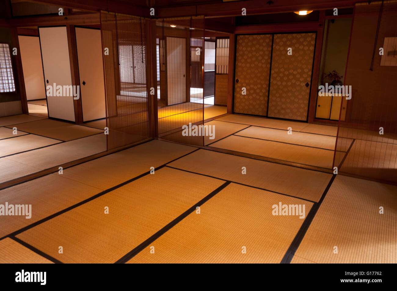Edo period architecture hi-res stock photography and images - Alamy