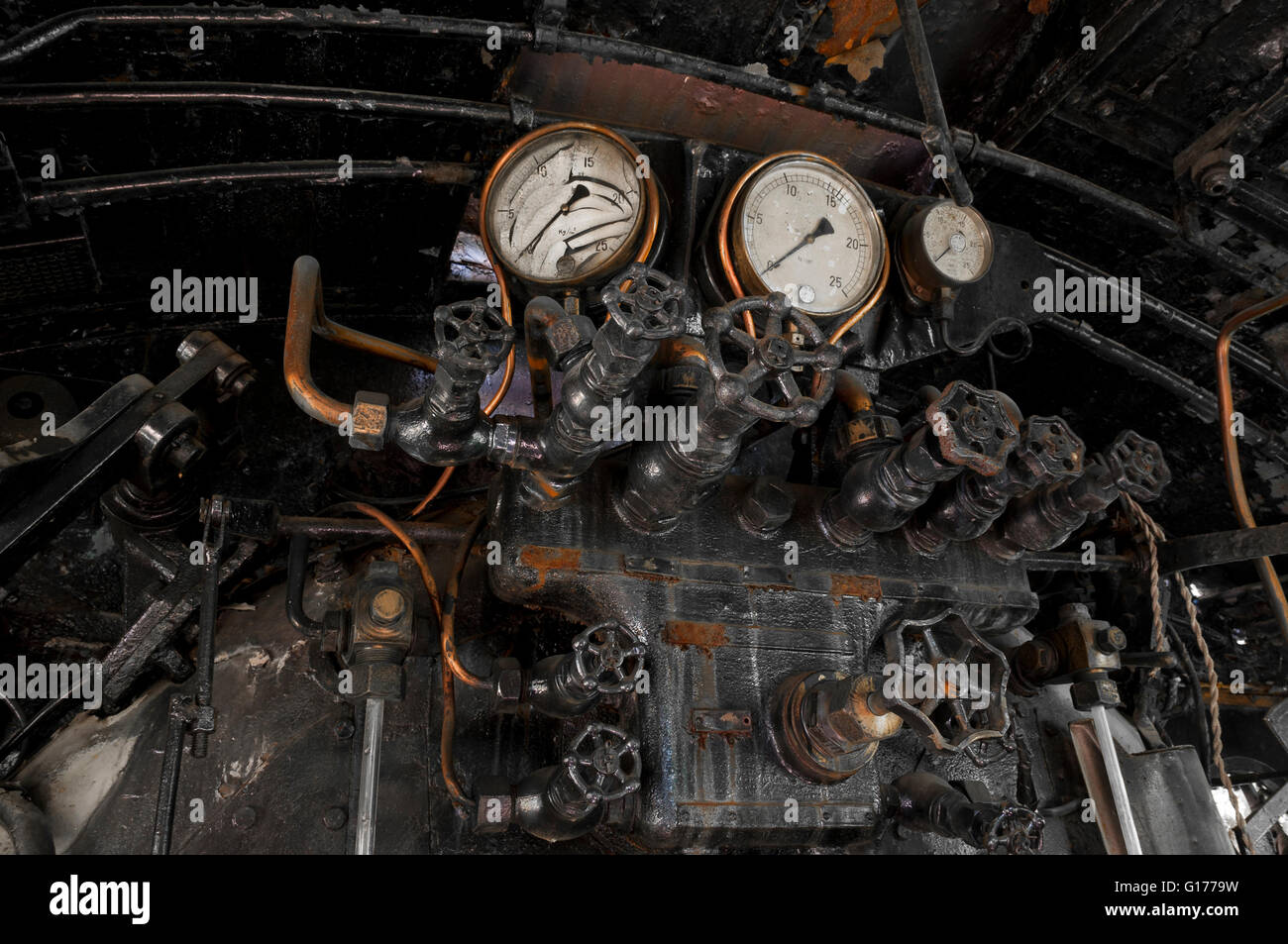 Train cockpit hi-res stock photography and images - Alamy
