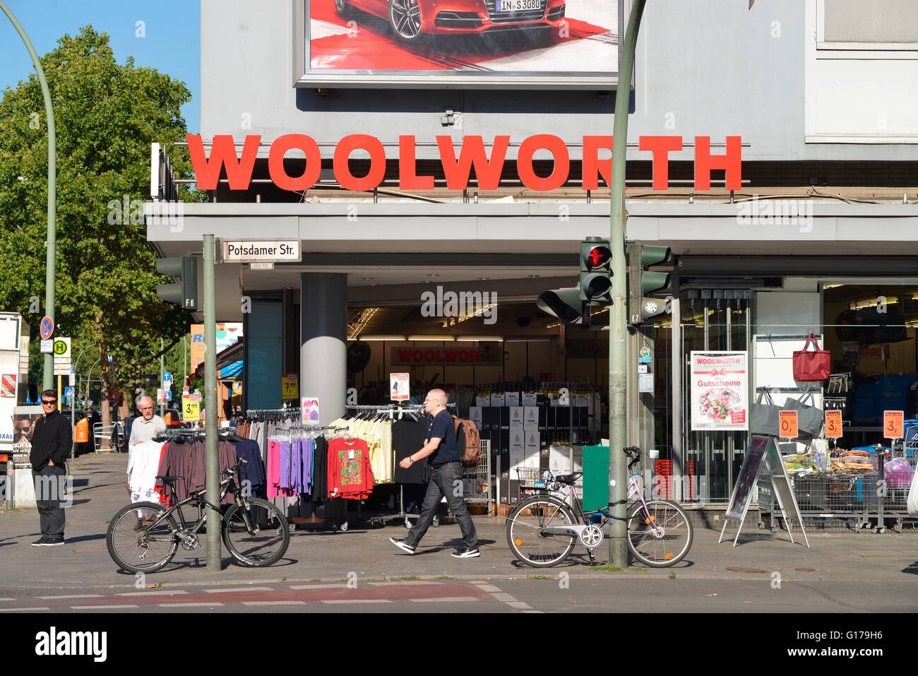 Woolworth germany hi-res stock photography and images - Alamy
