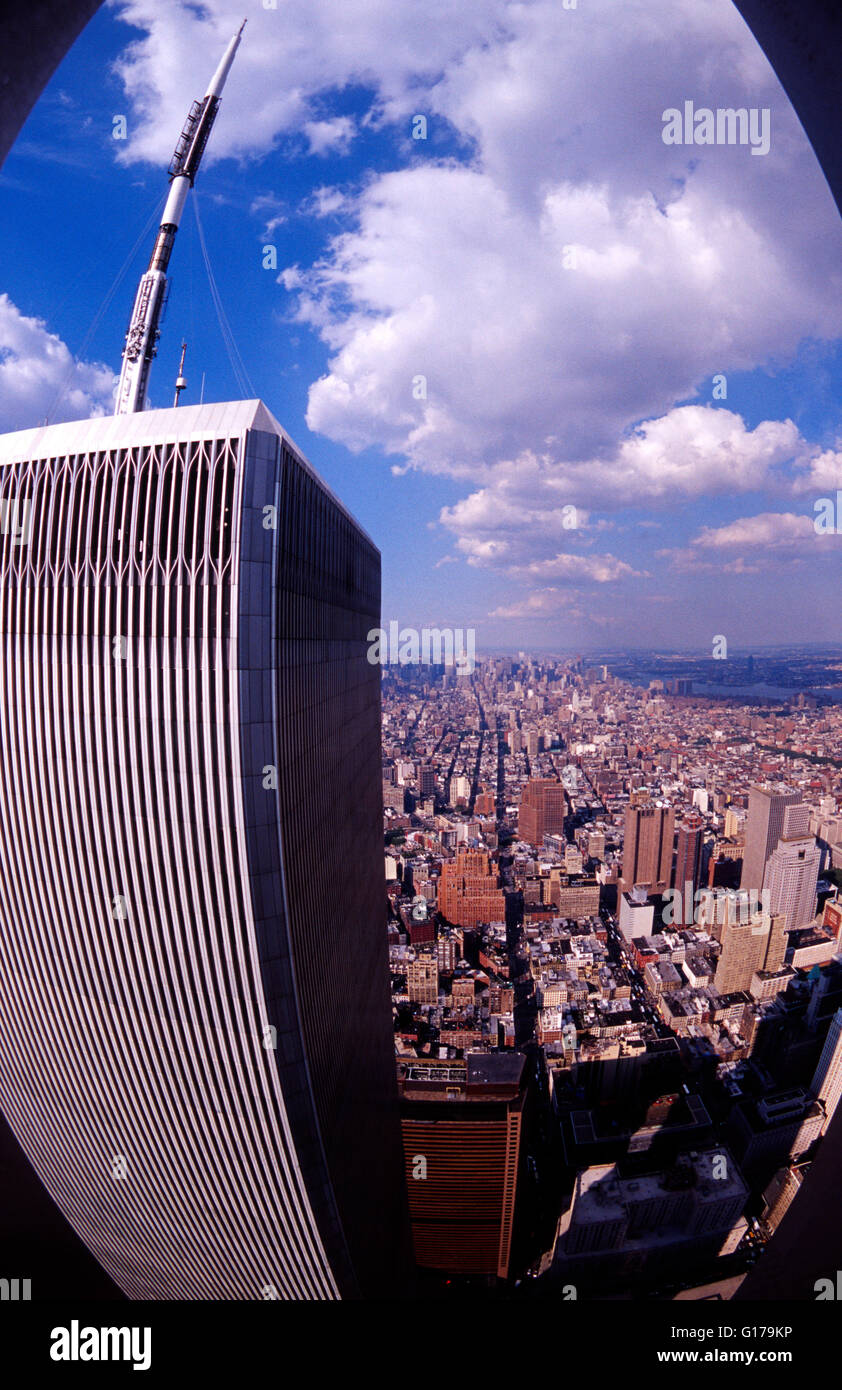 Twin towers hi-res stock photography and images - Alamy