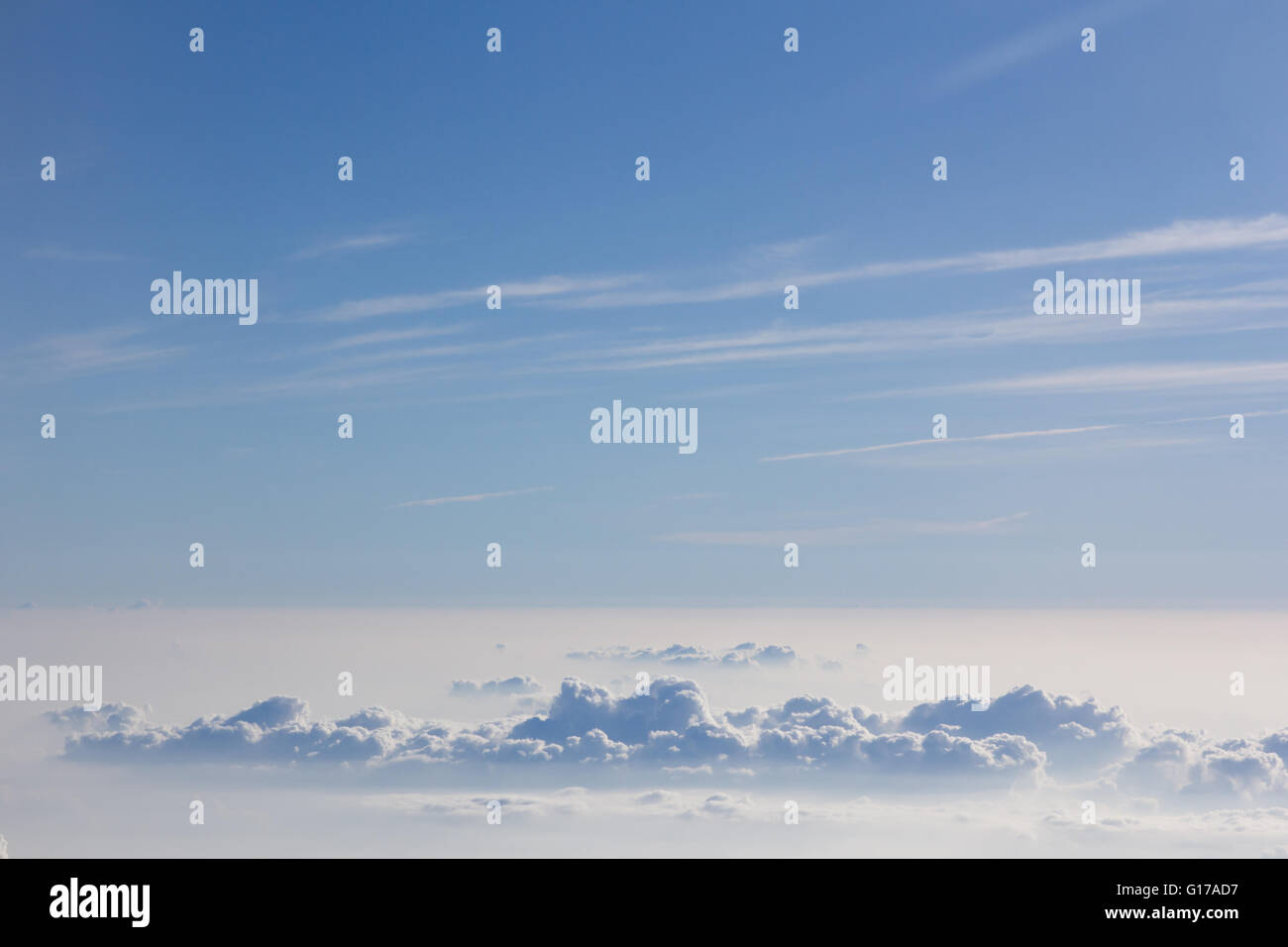 Gradient color cloud hi-res stock photography and images - Alamy
