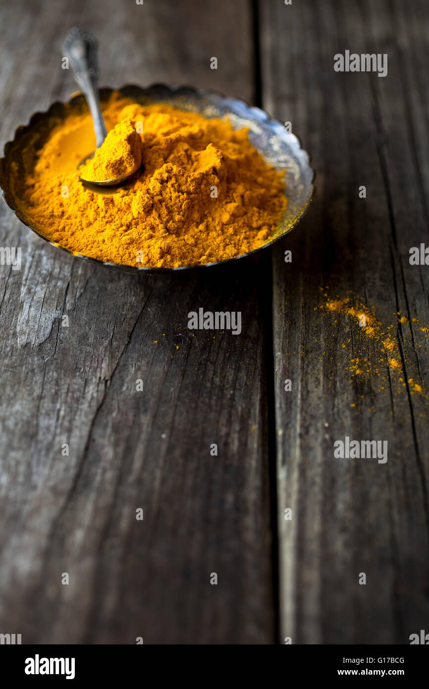 Ground turmeric hi-res stock photography and images - Alamy