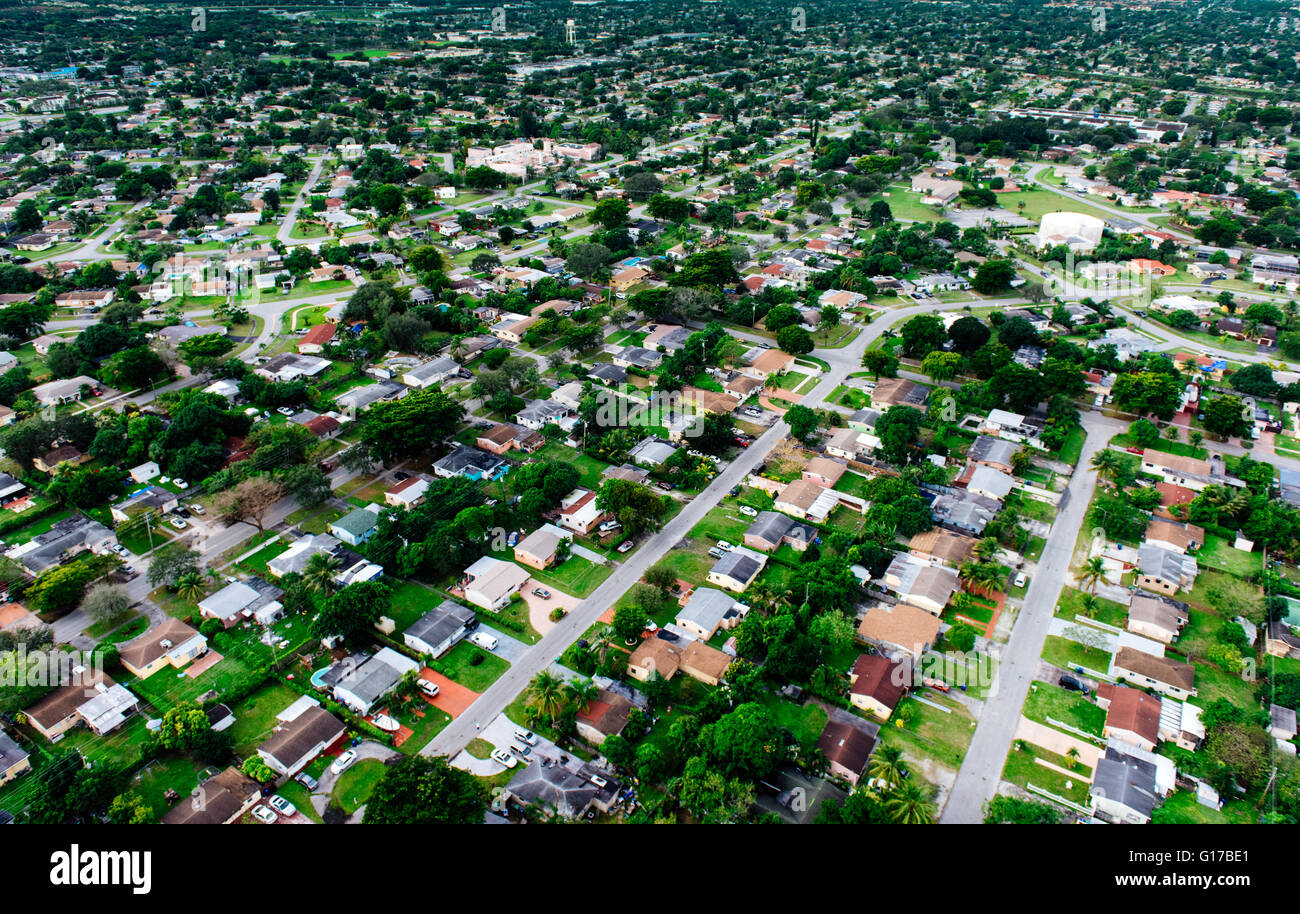 Above ground structures hi-res stock photography and images - Alamy