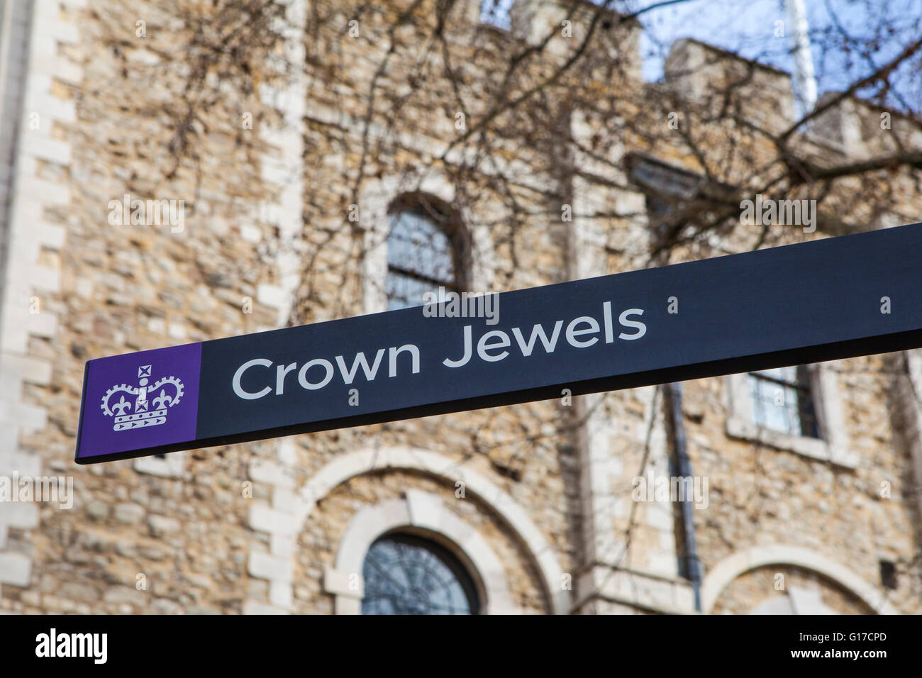 A sign pointing towards the location of the Royal Crown Jewels at the ...