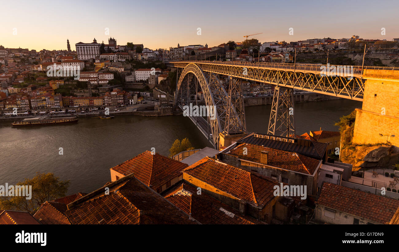 Cityscape of Porto and the bridge "Ponte d. Luis I Stock Photo - Alamy