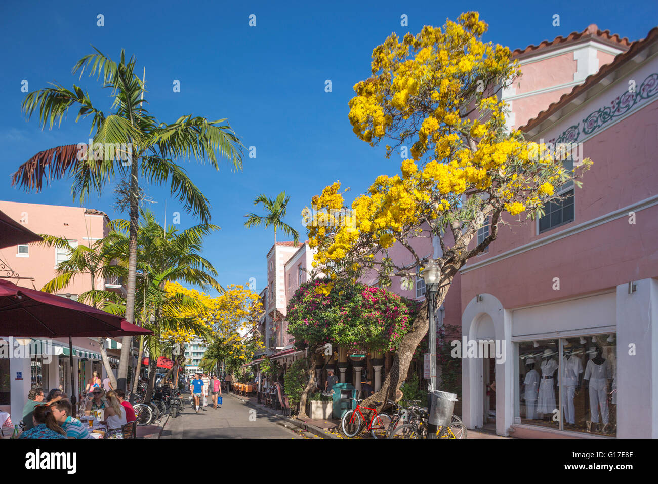 RESTAURANTS ESPANOLA WAY HISTORIC SPANISH VILLAGE MIAMI BEACH FLORIDA ...